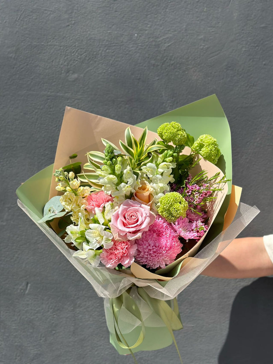 Fresh Flowers Prahran, Flower Bouquets, Arrangements From $45 – Pisces ...